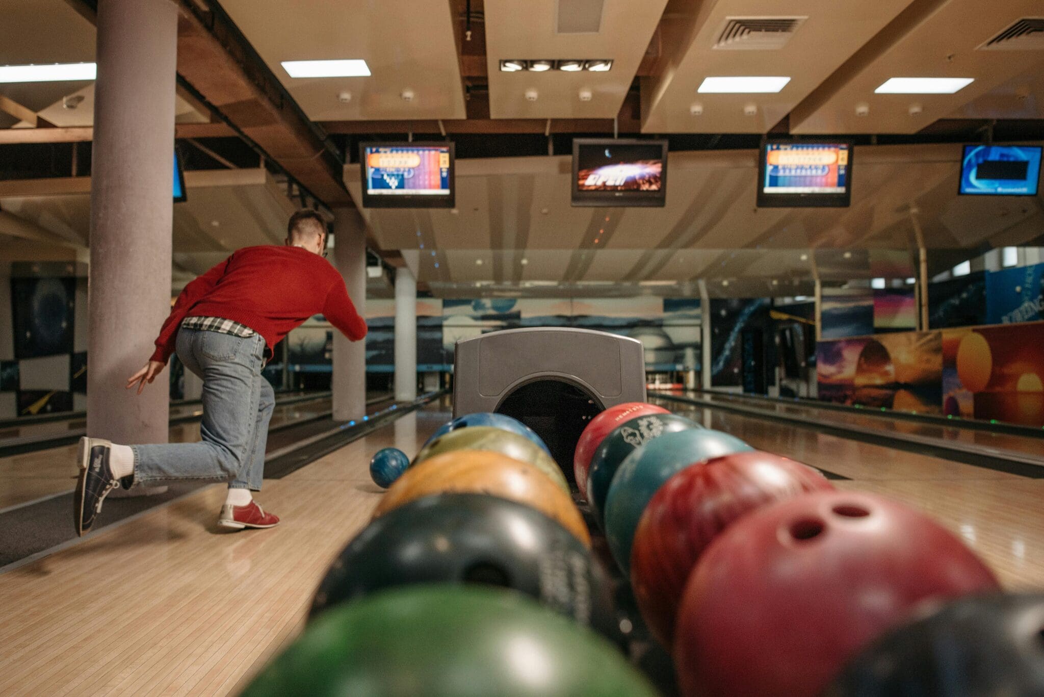 Strike Science: The Physics Behind The Perfect Bowling Shot - Richmond ...